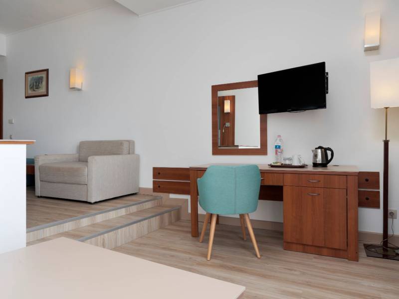 Alua Helios Bay en Obzor, Web oficial